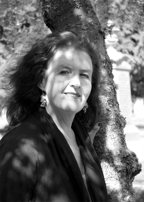 Medium psychic reader intuitive advisor Victoria Vancouver BC Canada ...